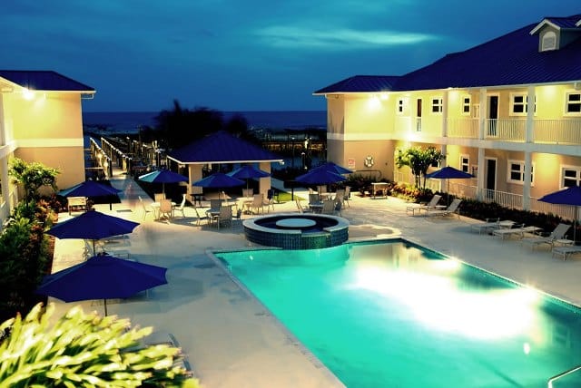 Tiger Shark Diving: Tiger Beach Grand Bahama Island - Epic Diving